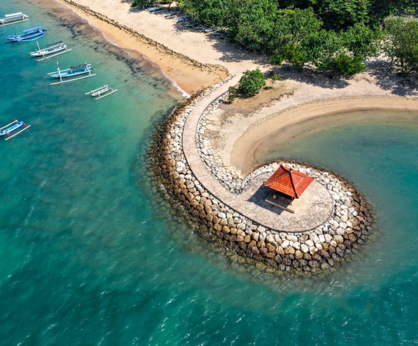 Nakula: Bali Villa Management and Private Villas